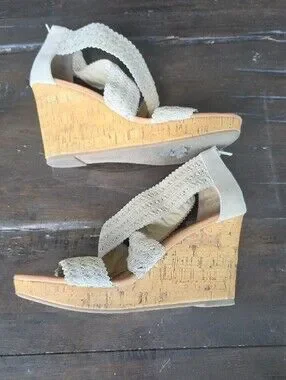 Montego Bay Club | Shoes | 95 Montego Bay Club Cream Scalloped Lace ...